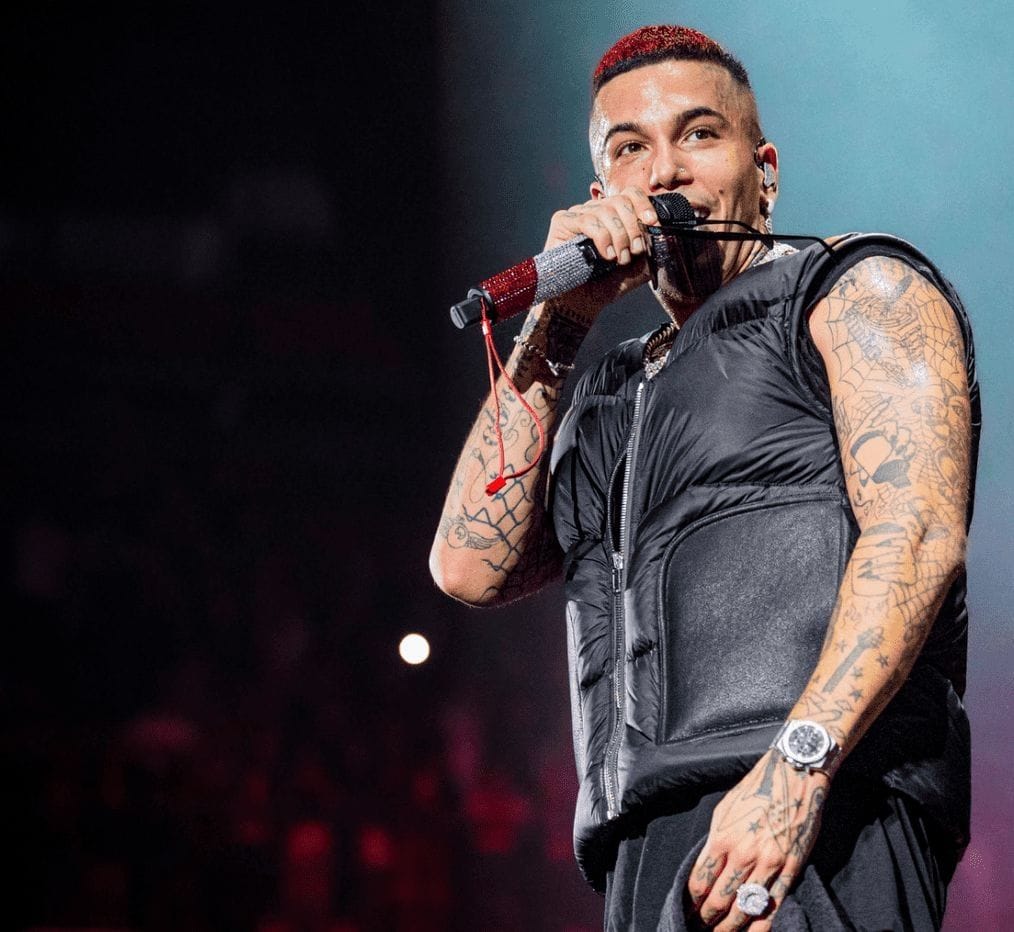 Sfera Ebbasta a Napoli